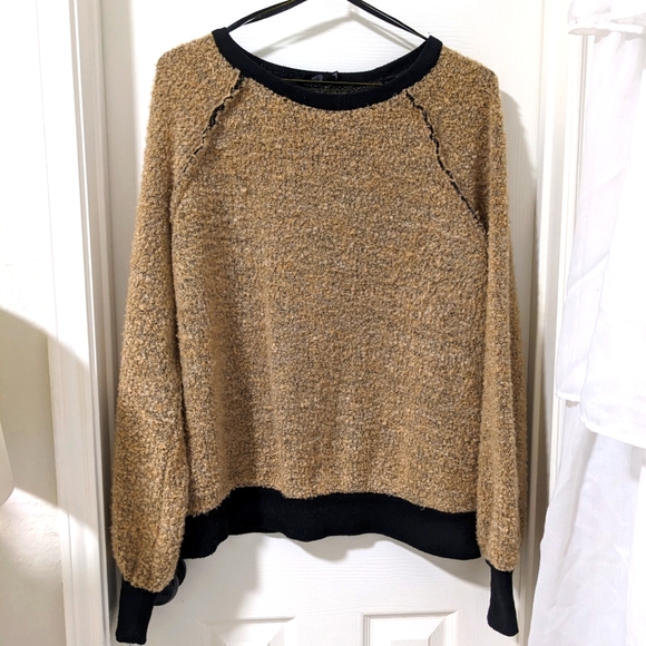 Doe & Rae | Sweaters | 3 Doe Rae Tanblack Teddy Knit Sweater | Poshmark